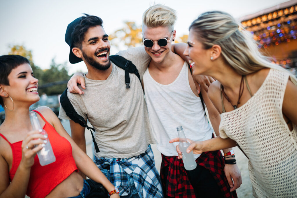 How To Dress for a Music Festival: Do's and Don'ts - Argonaut Newspaper